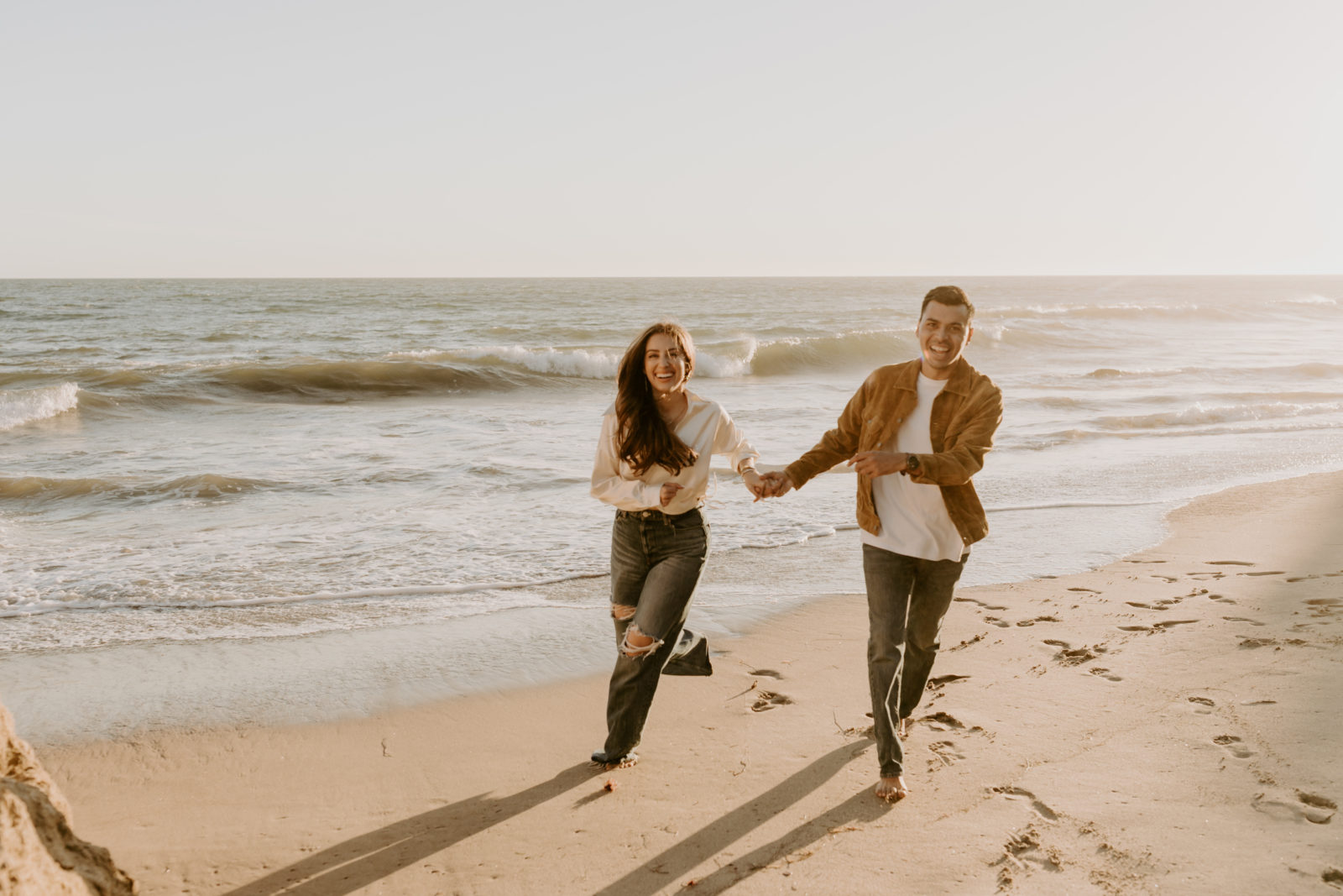 Los Angeles beach engagement session - mayaloraphoto.com